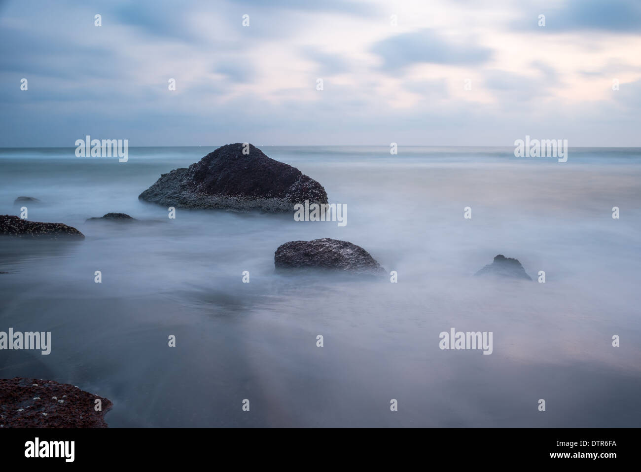 beautiful mystical fog on the ocean Stock Photo - Alamy