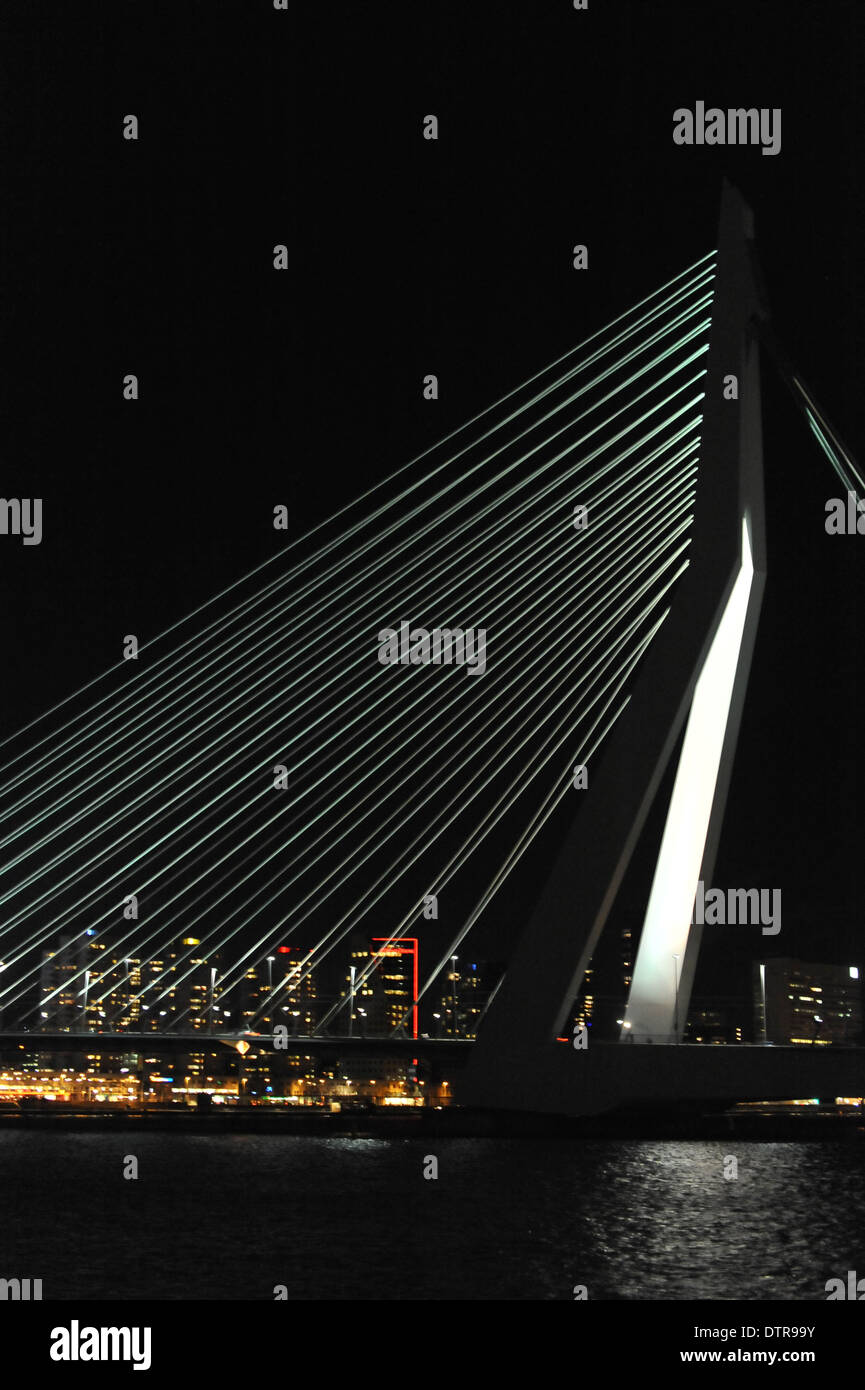 Rotterdam erasmusbrug hi-res stock photography and images - Alamy