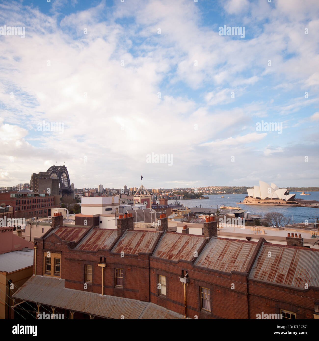 Aerial view sydney harbour bridge hi-res stock photography and images ...