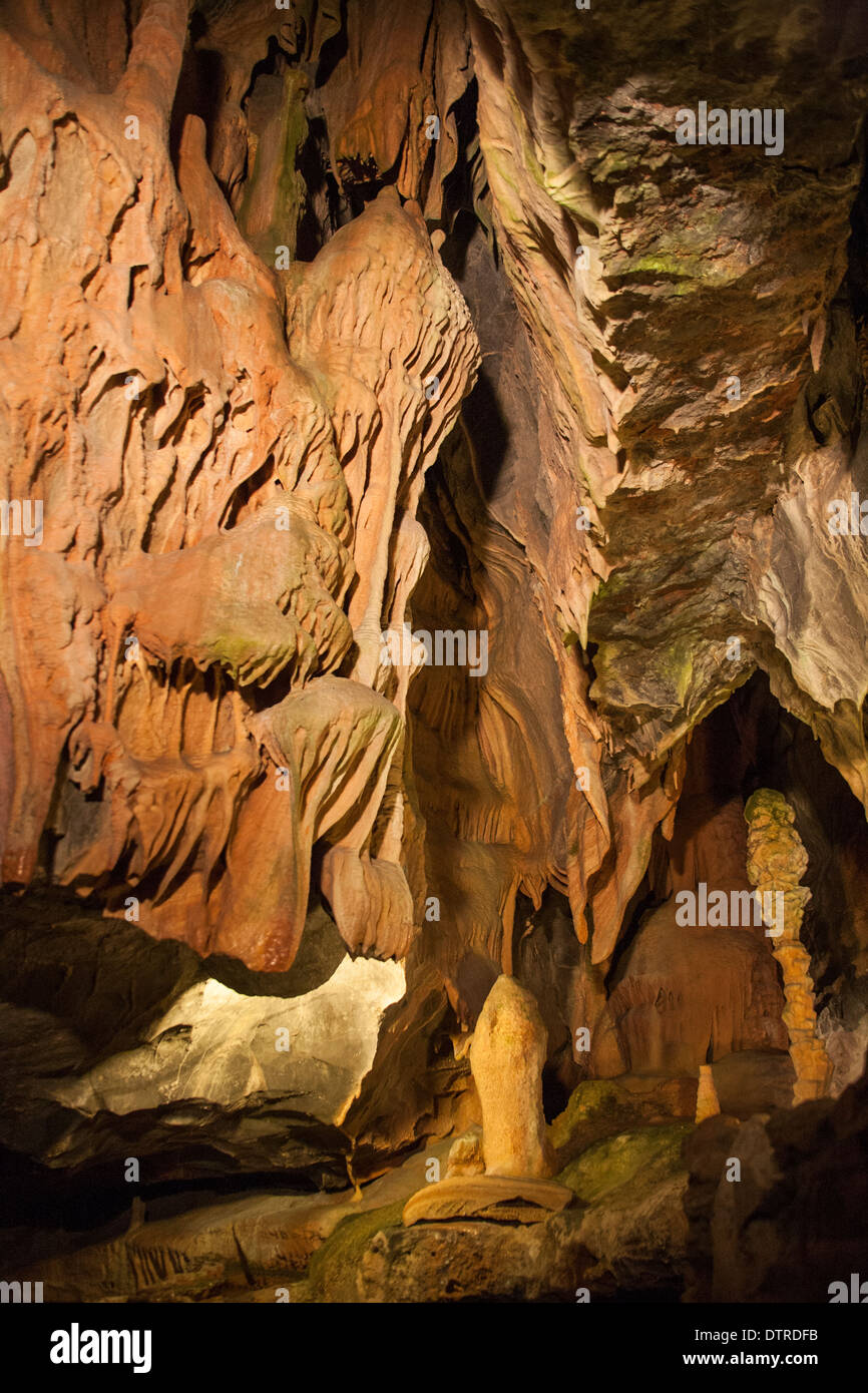 Cheddar cave stalactites stalagmites hi-res stock photography and ...