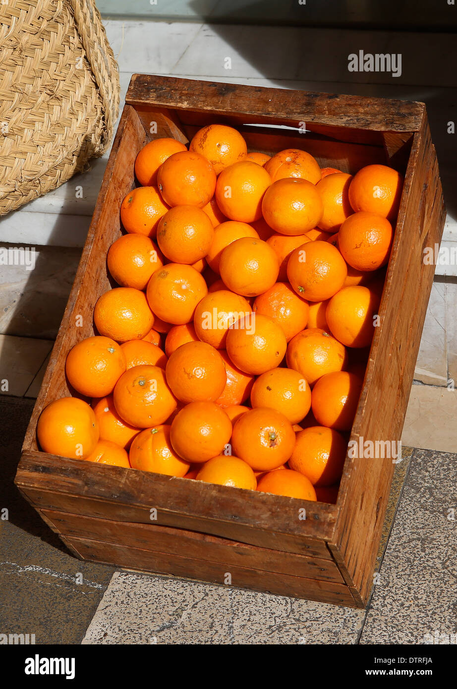 Oranges for sale on the street in the island of Majorca, Spain Stock ...