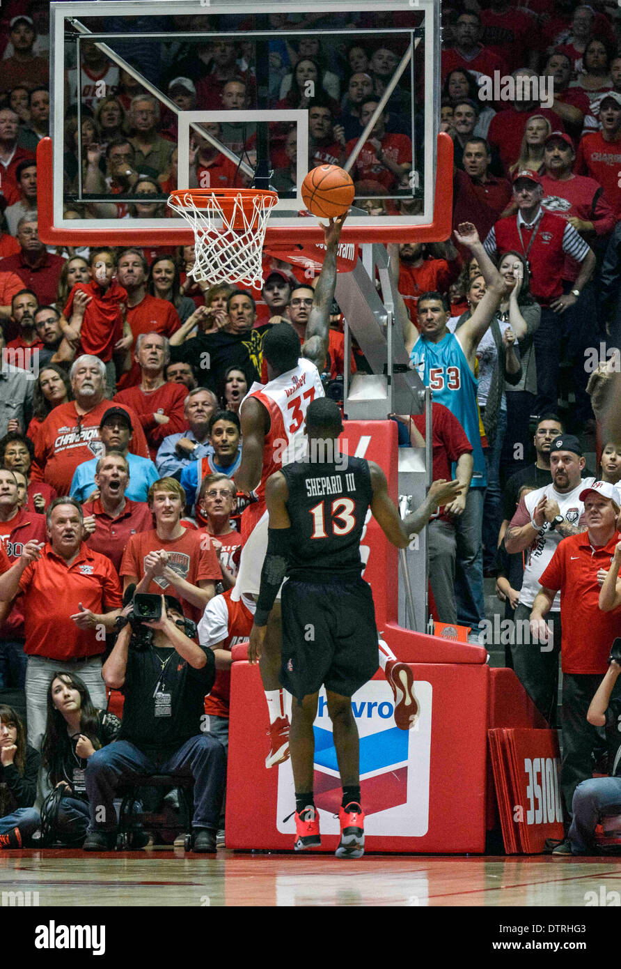 Albuquerque, New Mexico. 22nd Feb, 2014. New Mexico Lobos guard Deshawn ...
