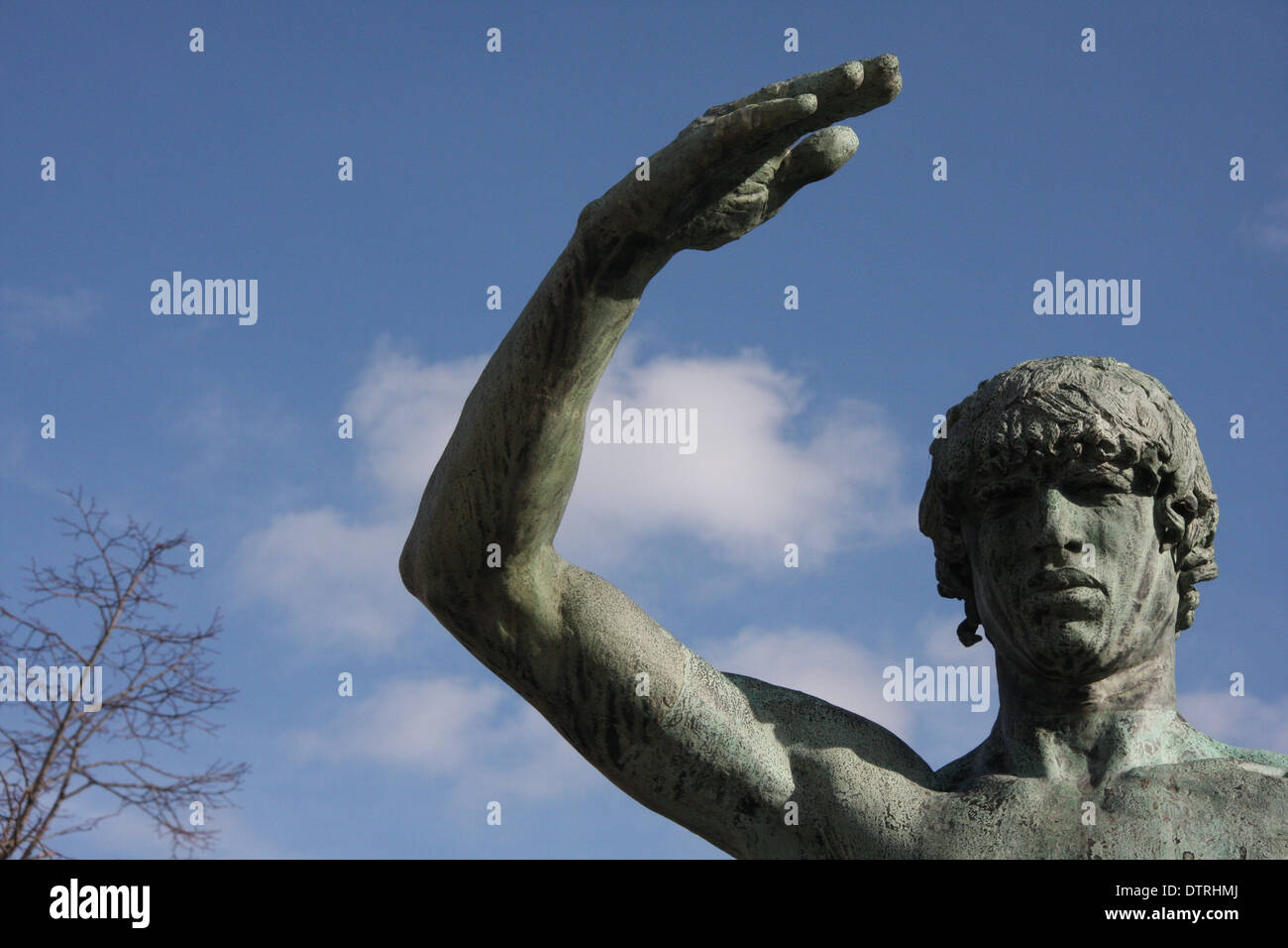 Sculptor staty hi-res stock photography and images - Alamy