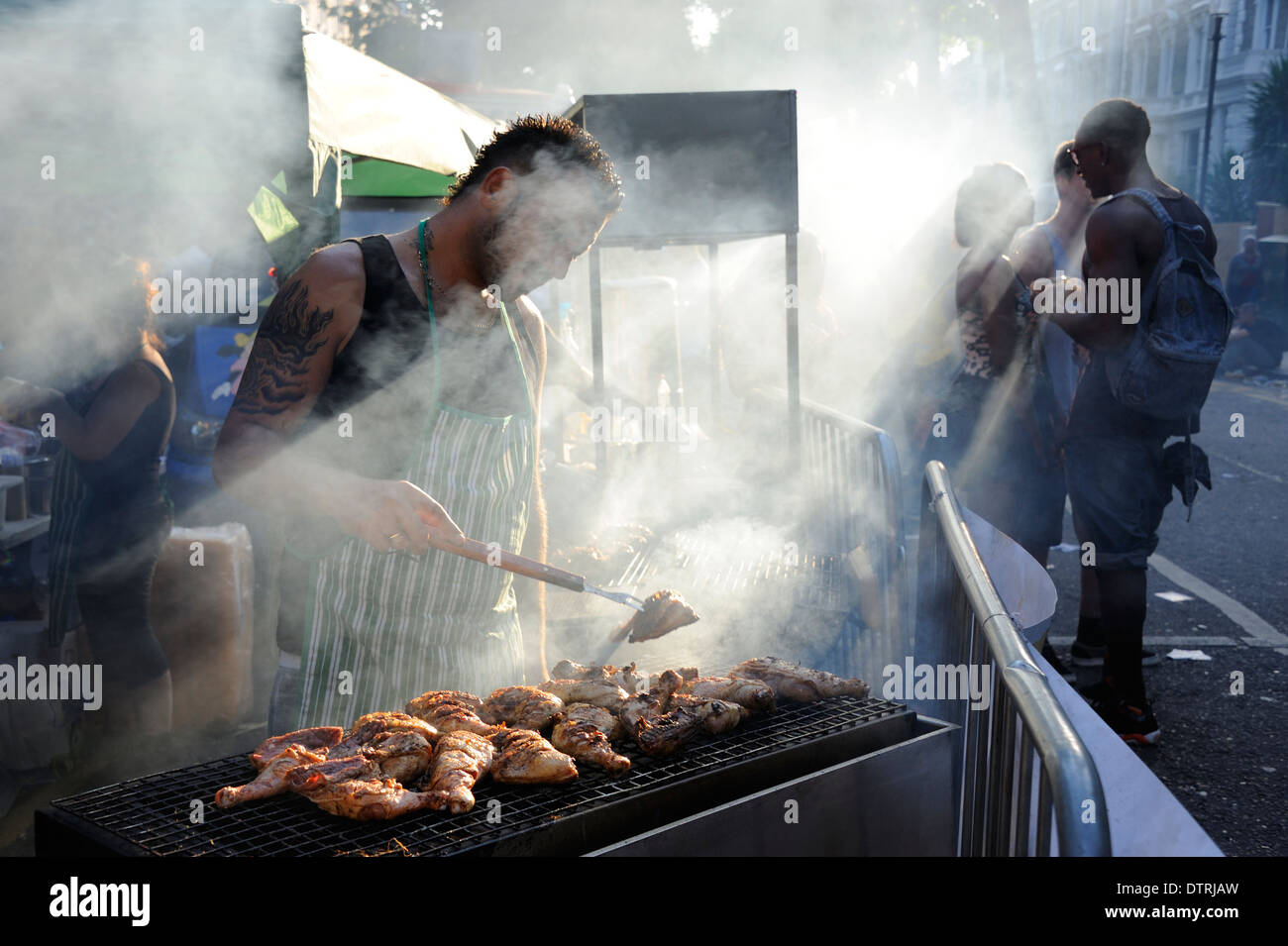 Chicken stall hi-res stock photography and images - Alamy