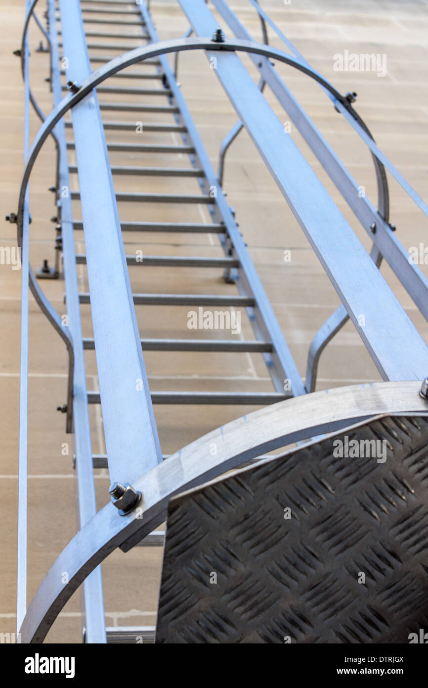 Ladder pattern hi-res stock photography and images - Alamy