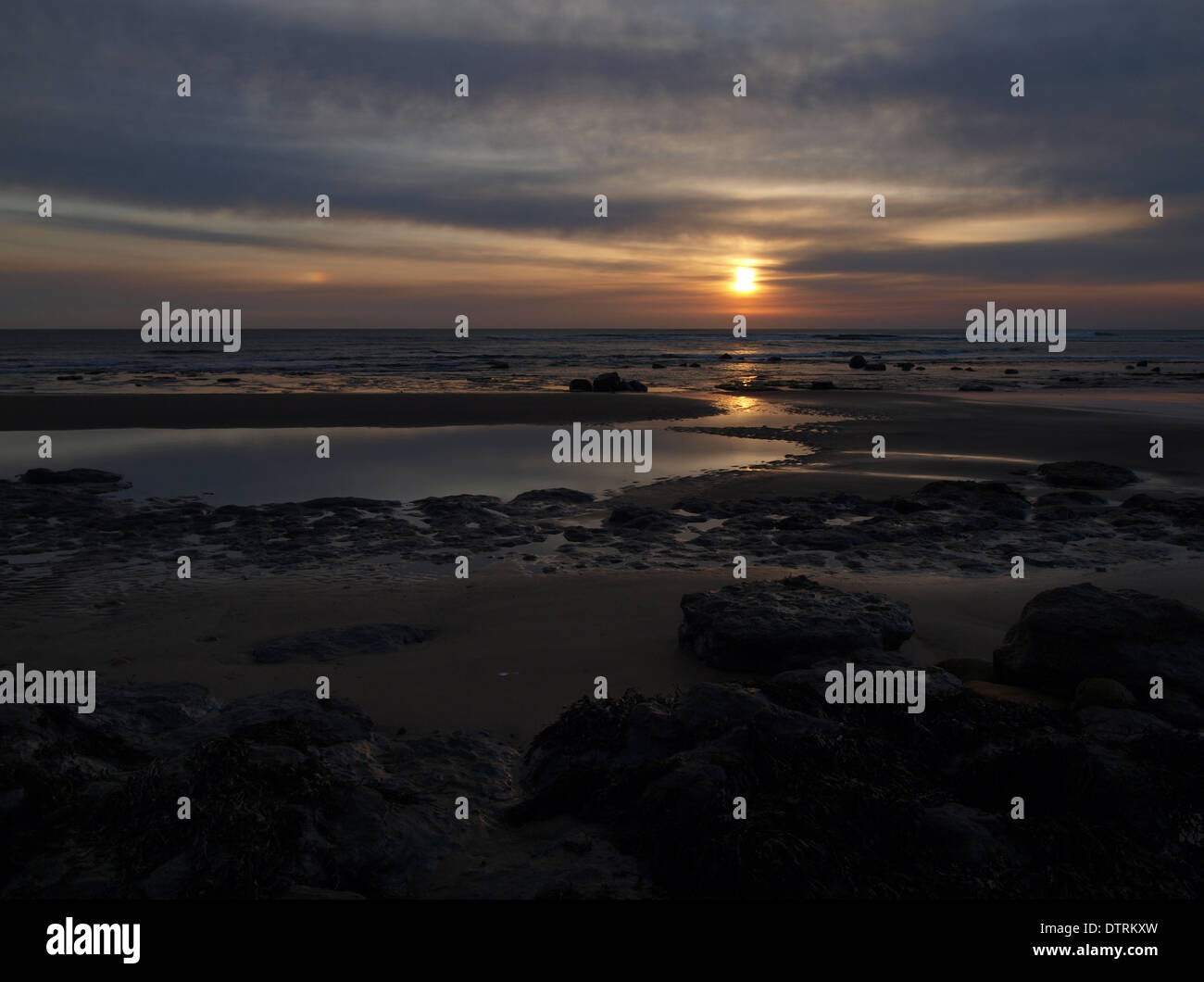 Sunrise at Boggle Hole, Robin Hood's Bay Stock Photo - Alamy
