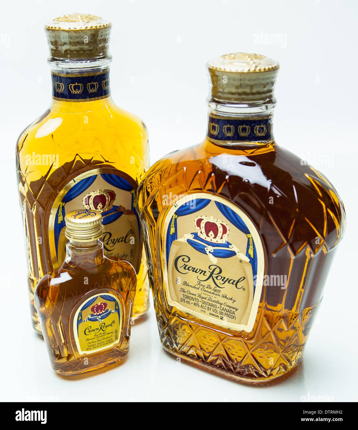 Crown royal whiskey hi-res stock photography and images - Alamy
