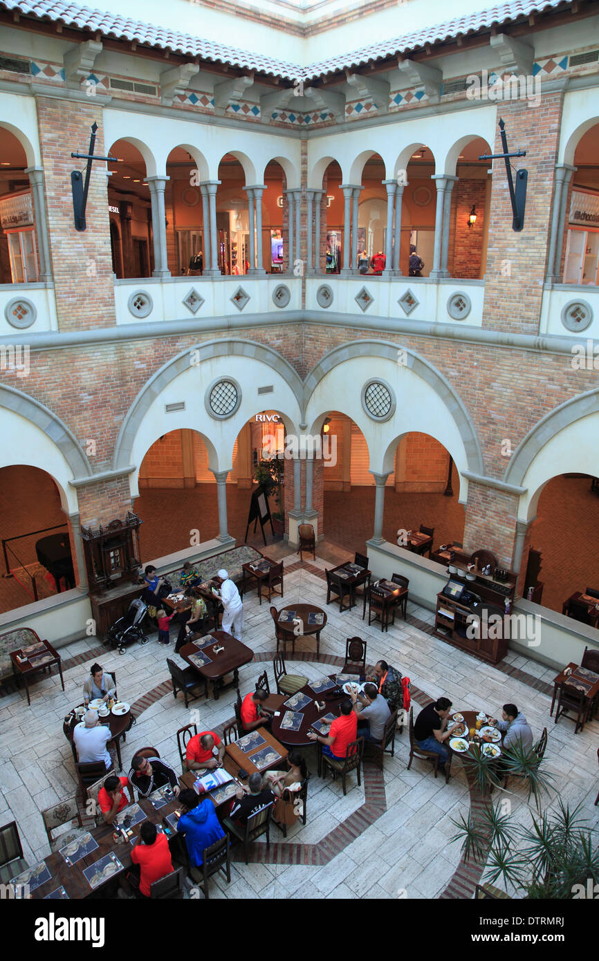 Mercato shopping mall dubai hi-res stock photography and images - Alamy