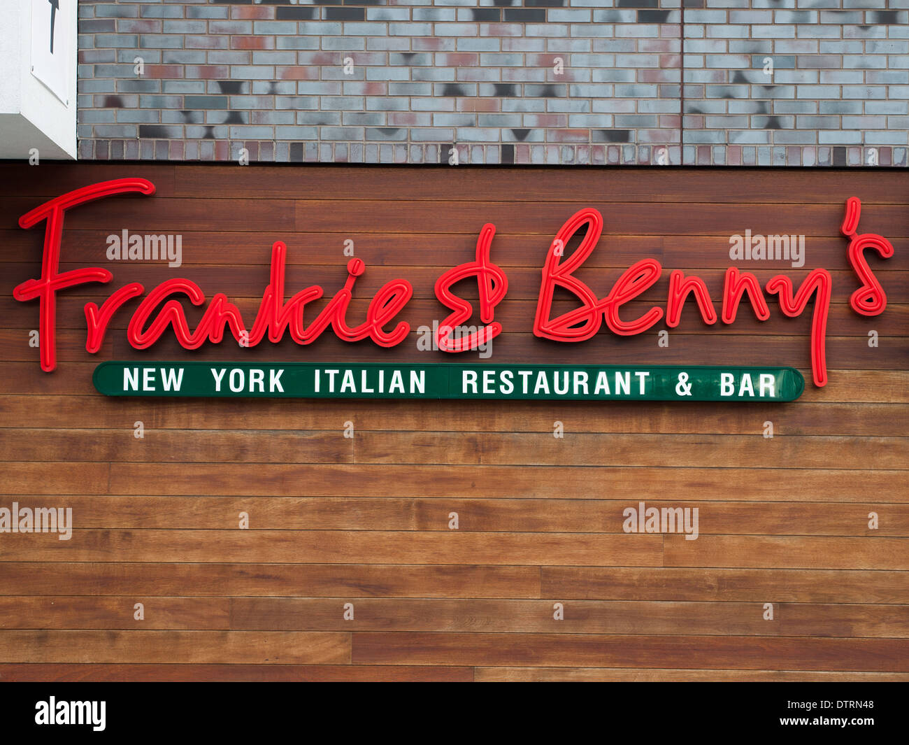 Frankie & Benny's logo Stock Photo - Alamy