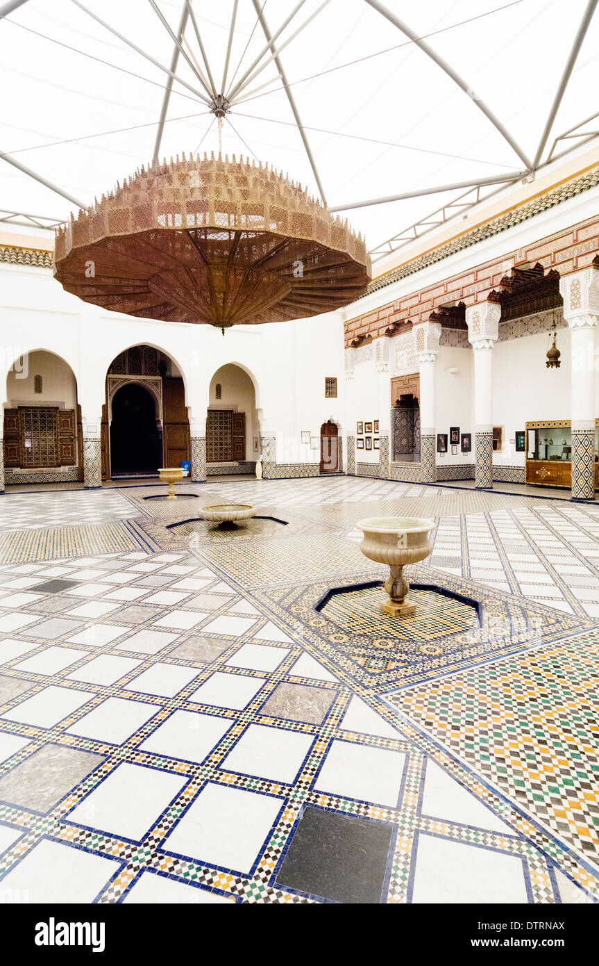 Classical andalusian architecture detailed hi-res stock photography and ...