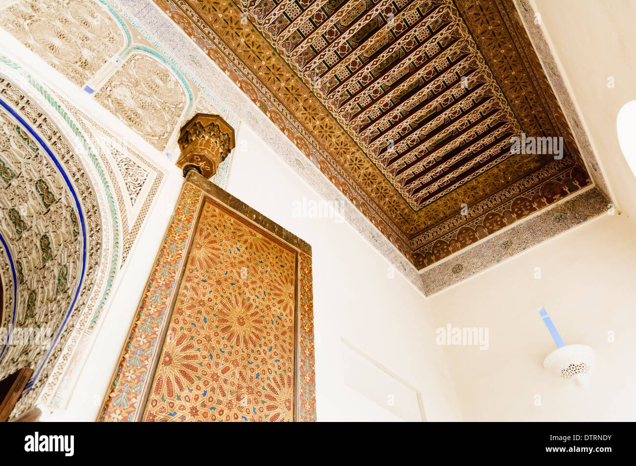 Moroccan ceiling tiles hi-res stock photography and images - Alamy
