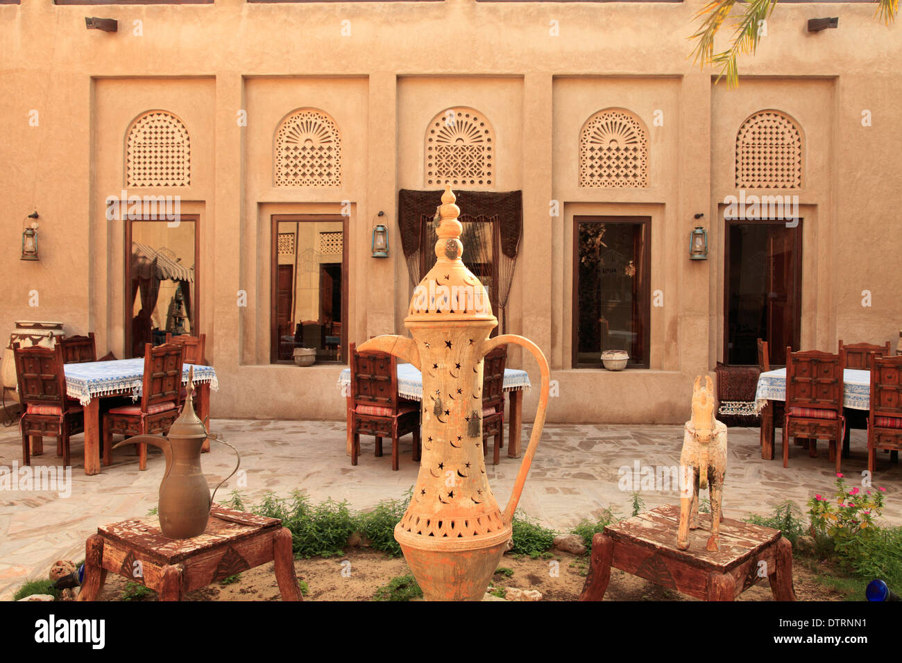 United Arab Emirates, Dubai, Bastakia Quarter, courtyard, Orient Guest ...