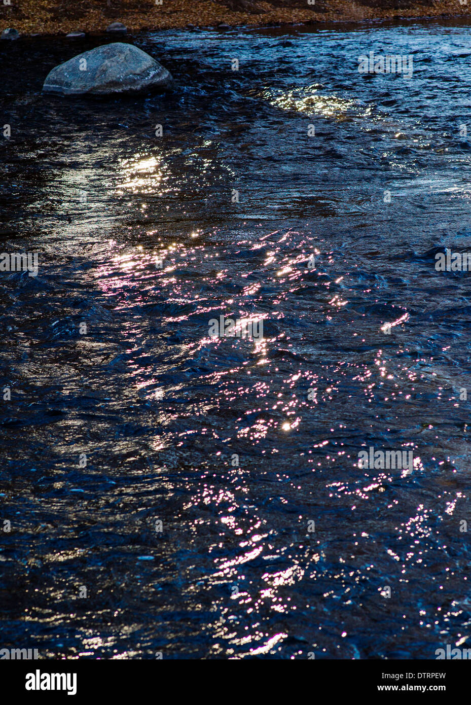 Shallow river bed hi-res stock photography and images - Alamy