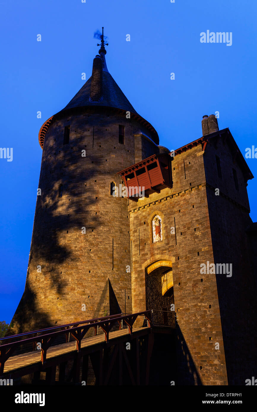 Castell goch hi-res stock photography and images - Alamy