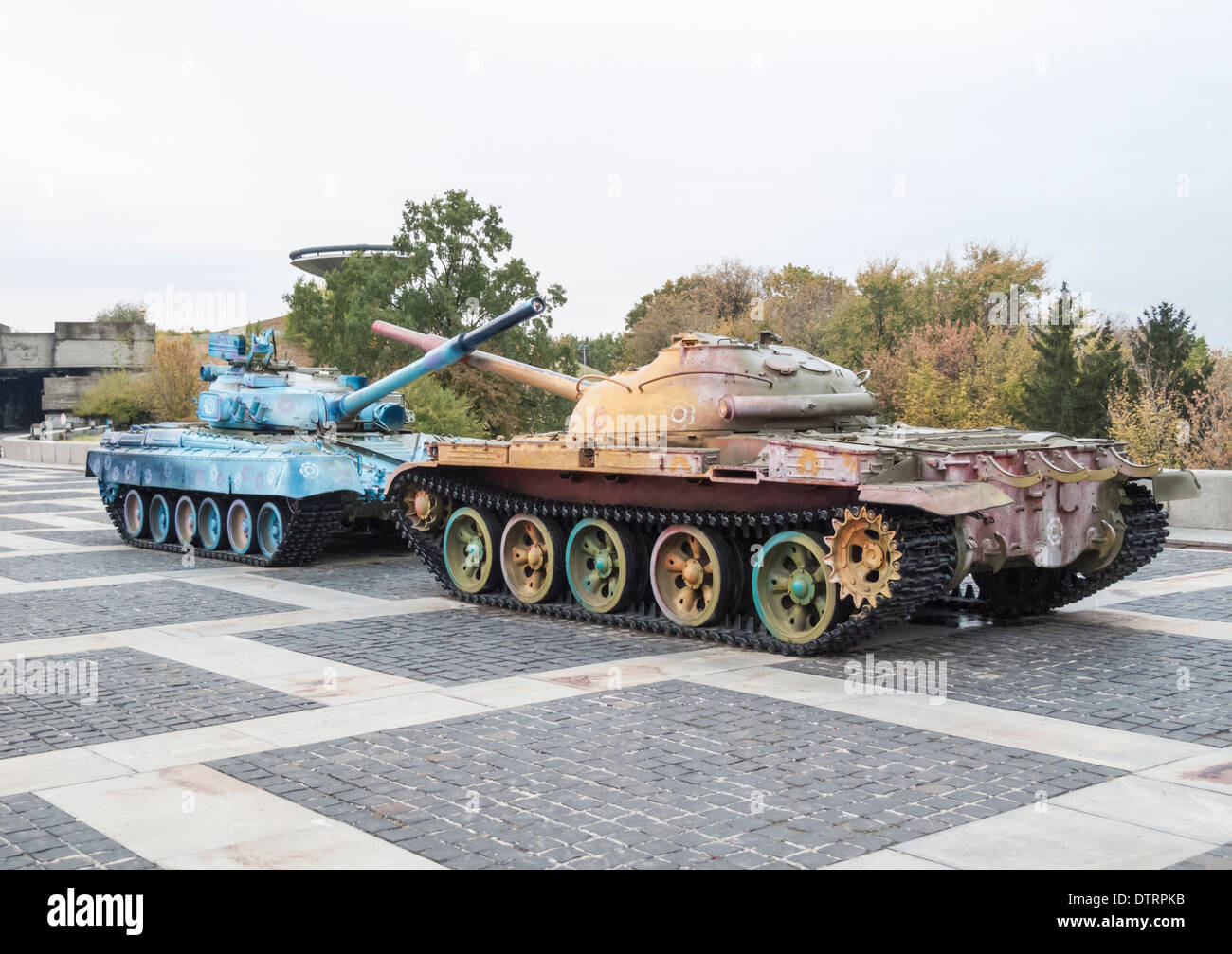 War tank mat hi-res stock photography and images - Alamy