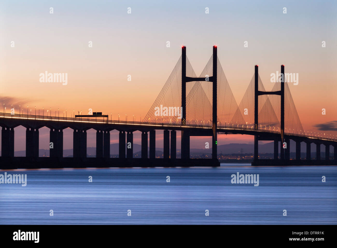 Severn bridge hi-res stock photography and images - Alamy