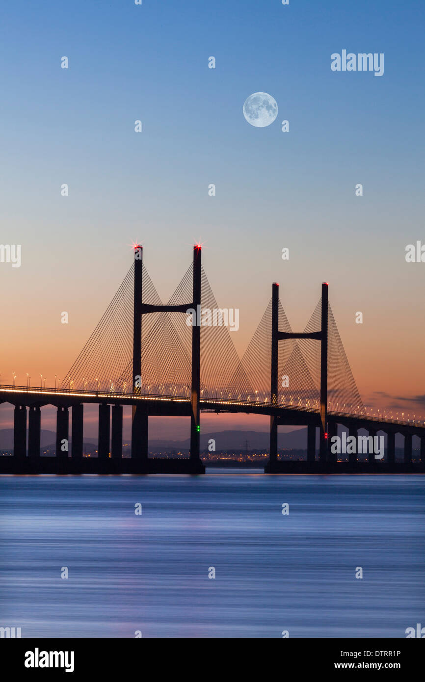 Severn bridge hi-res stock photography and images - Alamy