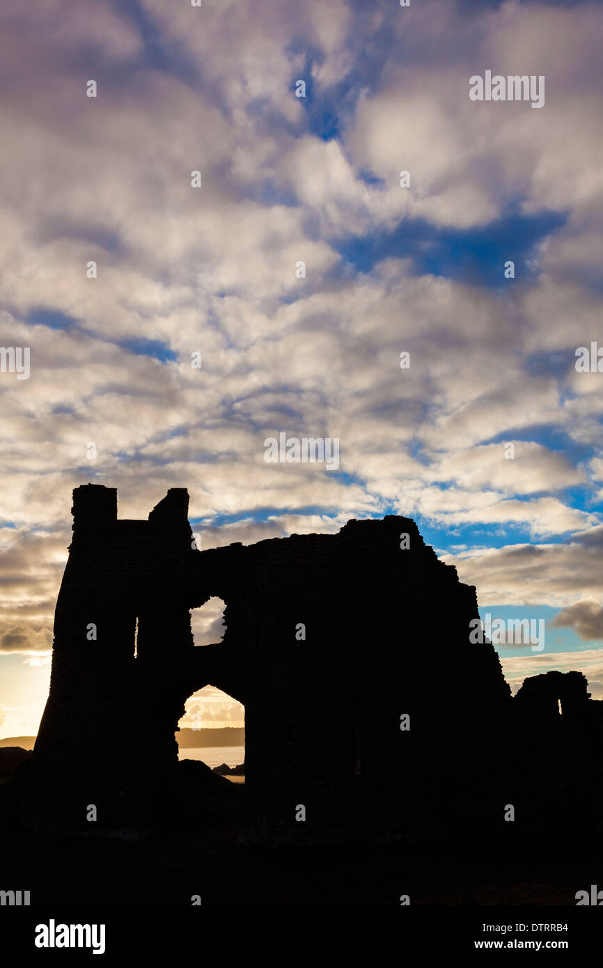 Pennard Castle, Three Cliffs Bay, Gower, Wales, UK Stock Photo - Alamy