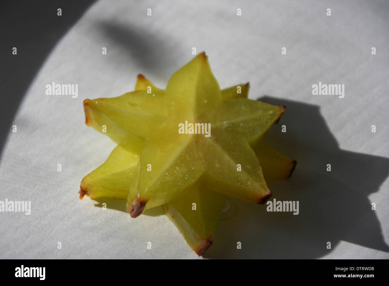 Starfruit hi-res stock photography and images - Alamy