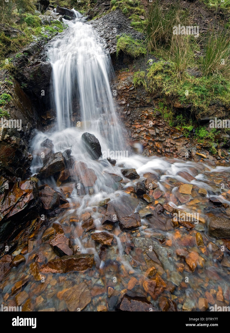 Fast flowing stream after heavy rain. Peak District Stock Photo - Alamy