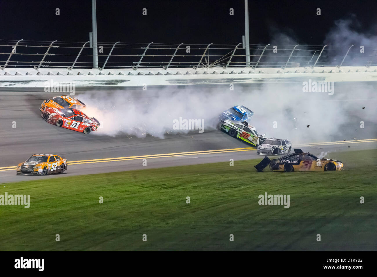 Daytona 500 crash hi-res stock photography and images - Alamy