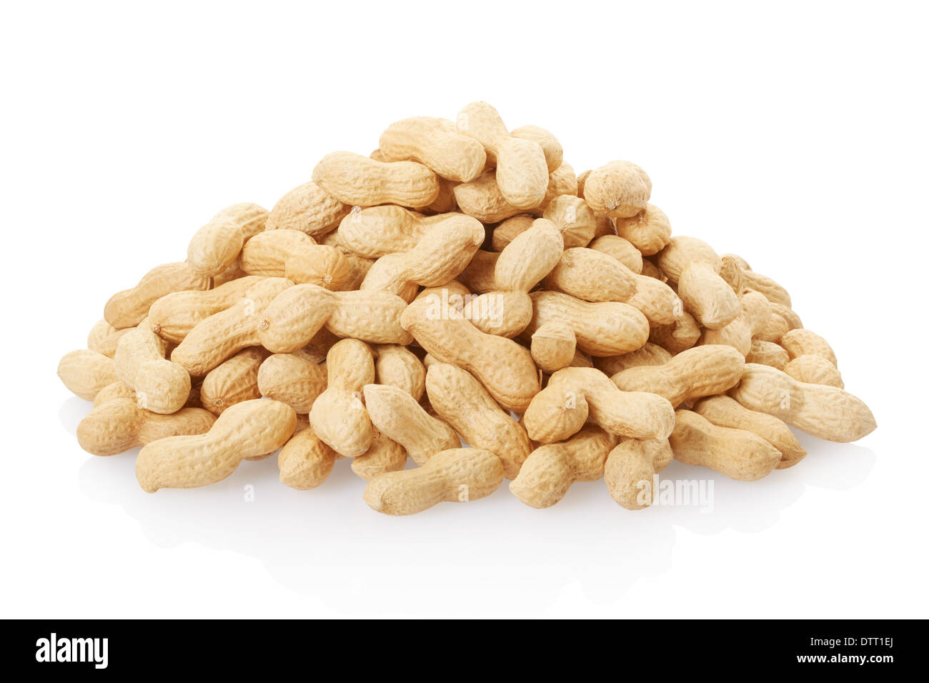 Peanuts out of shell hi-res stock photography and images - Alamy