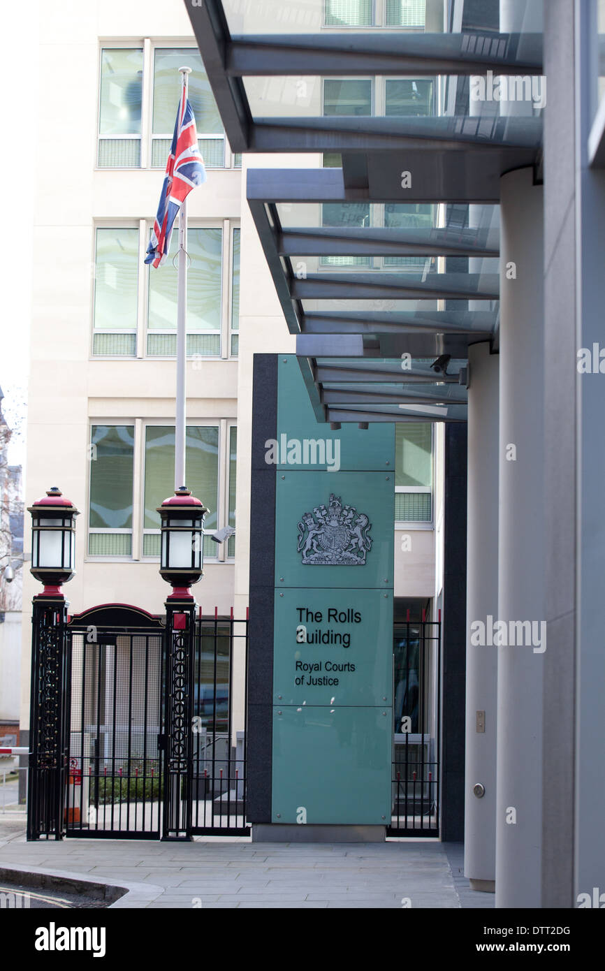 Rolls building courts complex london hi-res stock photography and ...