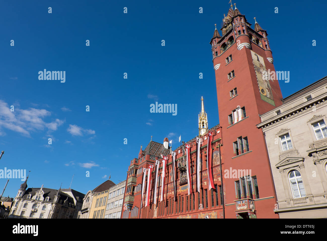Painting of red city hall hi-res stock photography and images - Alamy