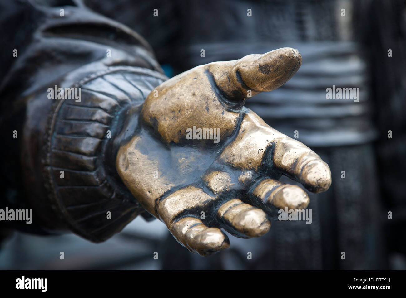 Hand detail from a statue from the NACHTWACHT in 3D, Nightwatch statues ...