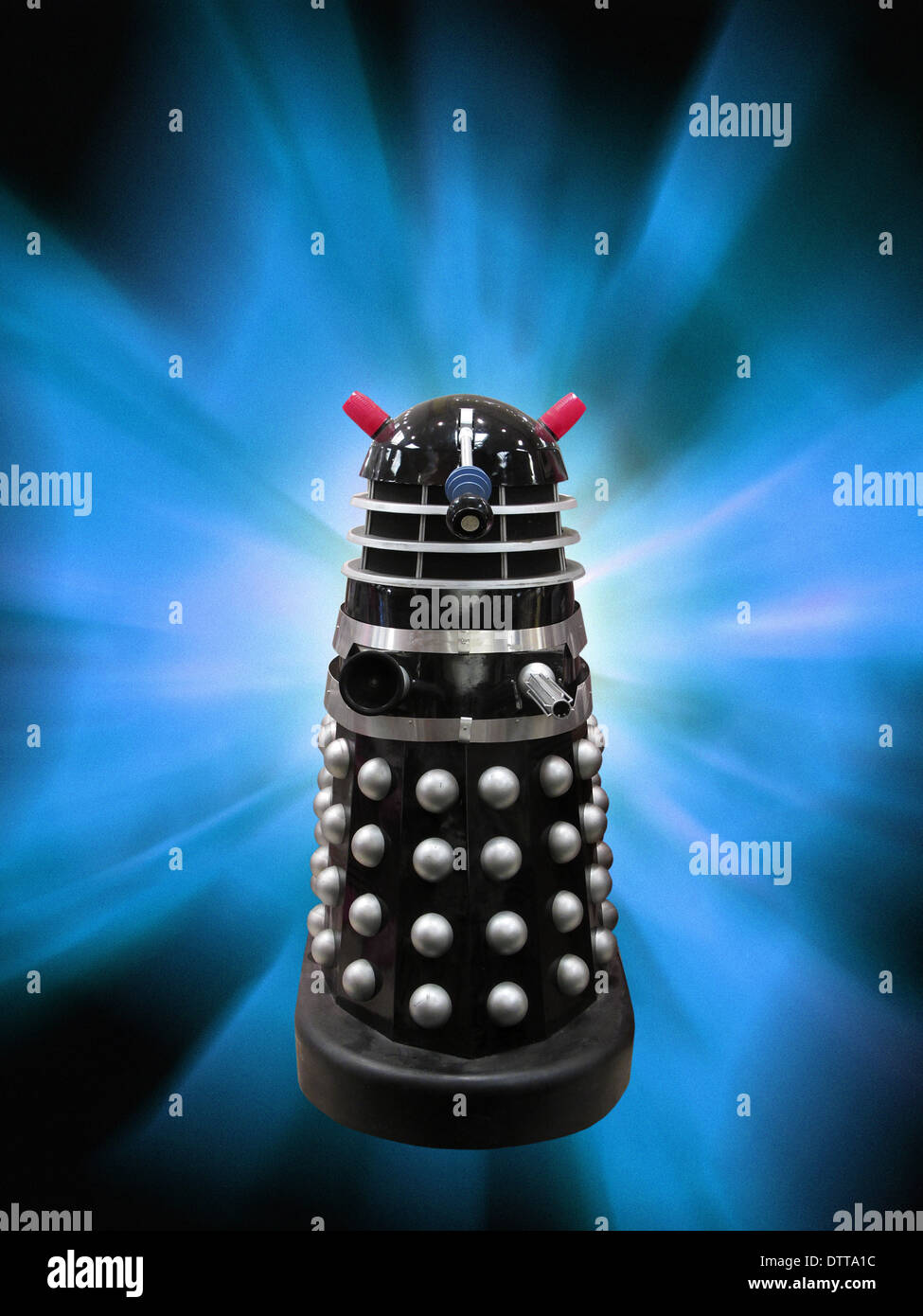 Dalek hi-res stock photography and images - Alamy