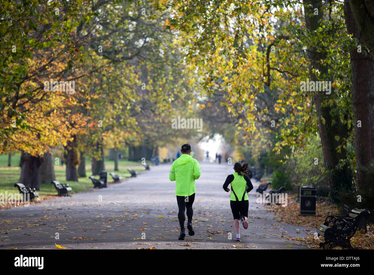 Run city of london hi-res stock photography and images - Alamy