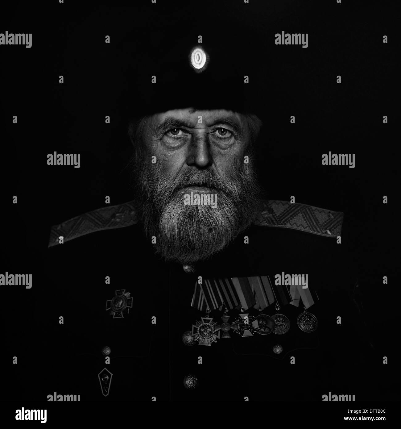 Cossack soldier wearing uniform Stock Photo - Alamy