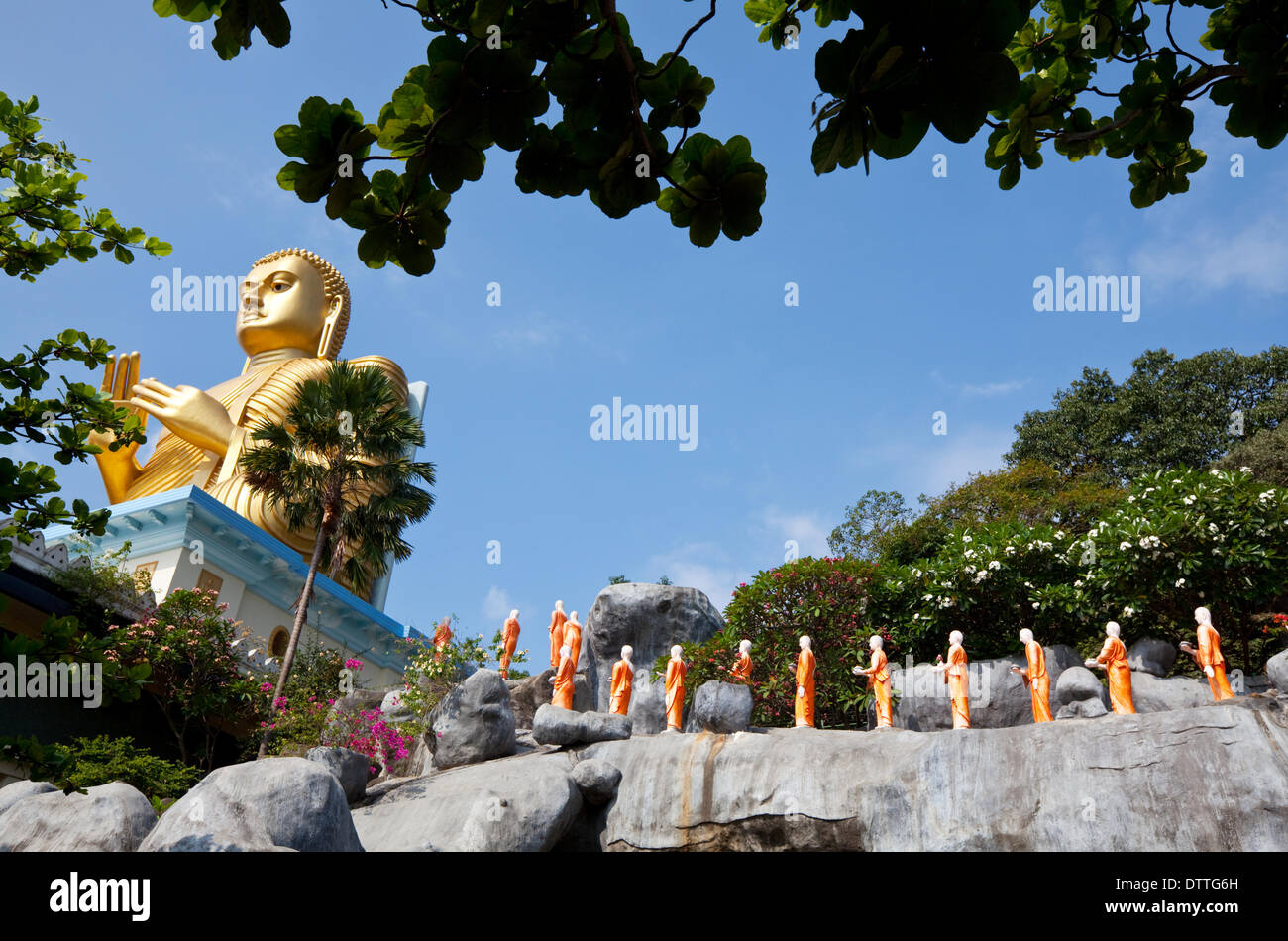 Buddhas statue on Sri Lanka Stock Photo - Alamy