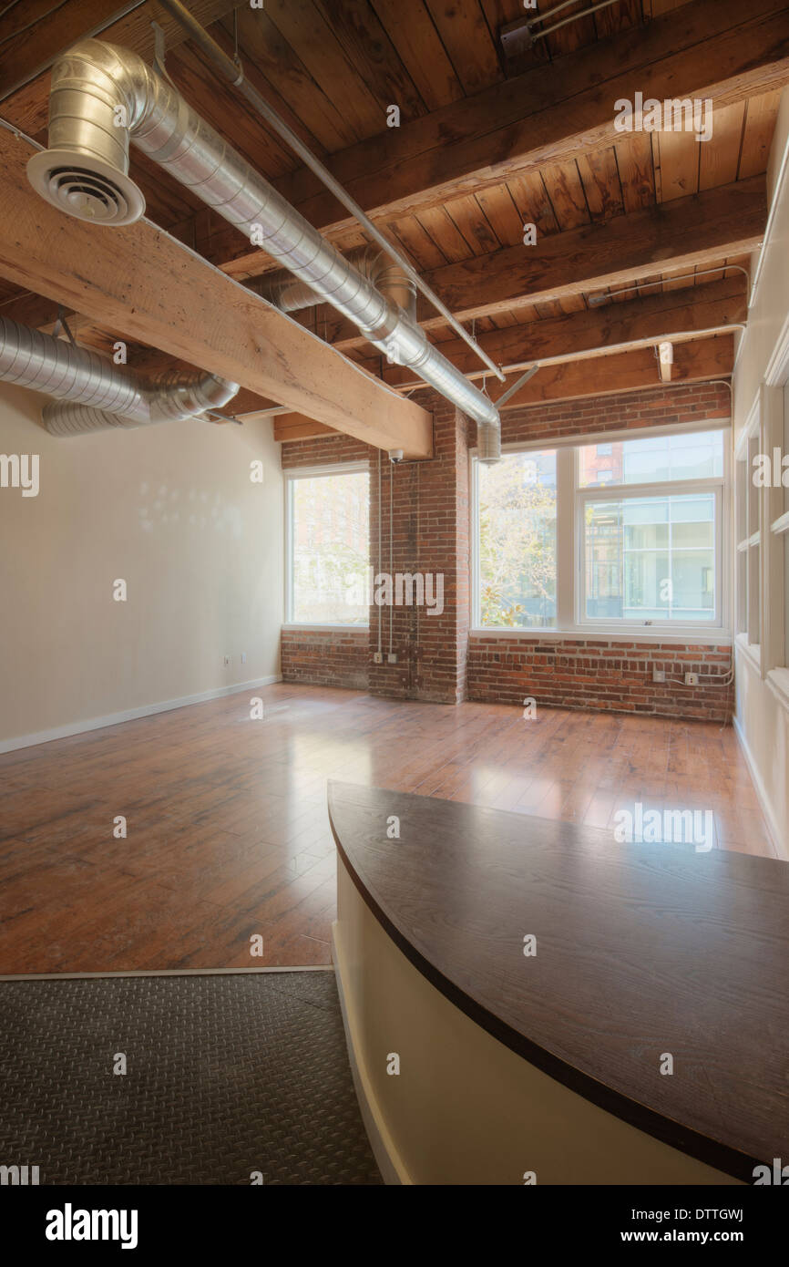 Empty office space Stock Photo - Alamy