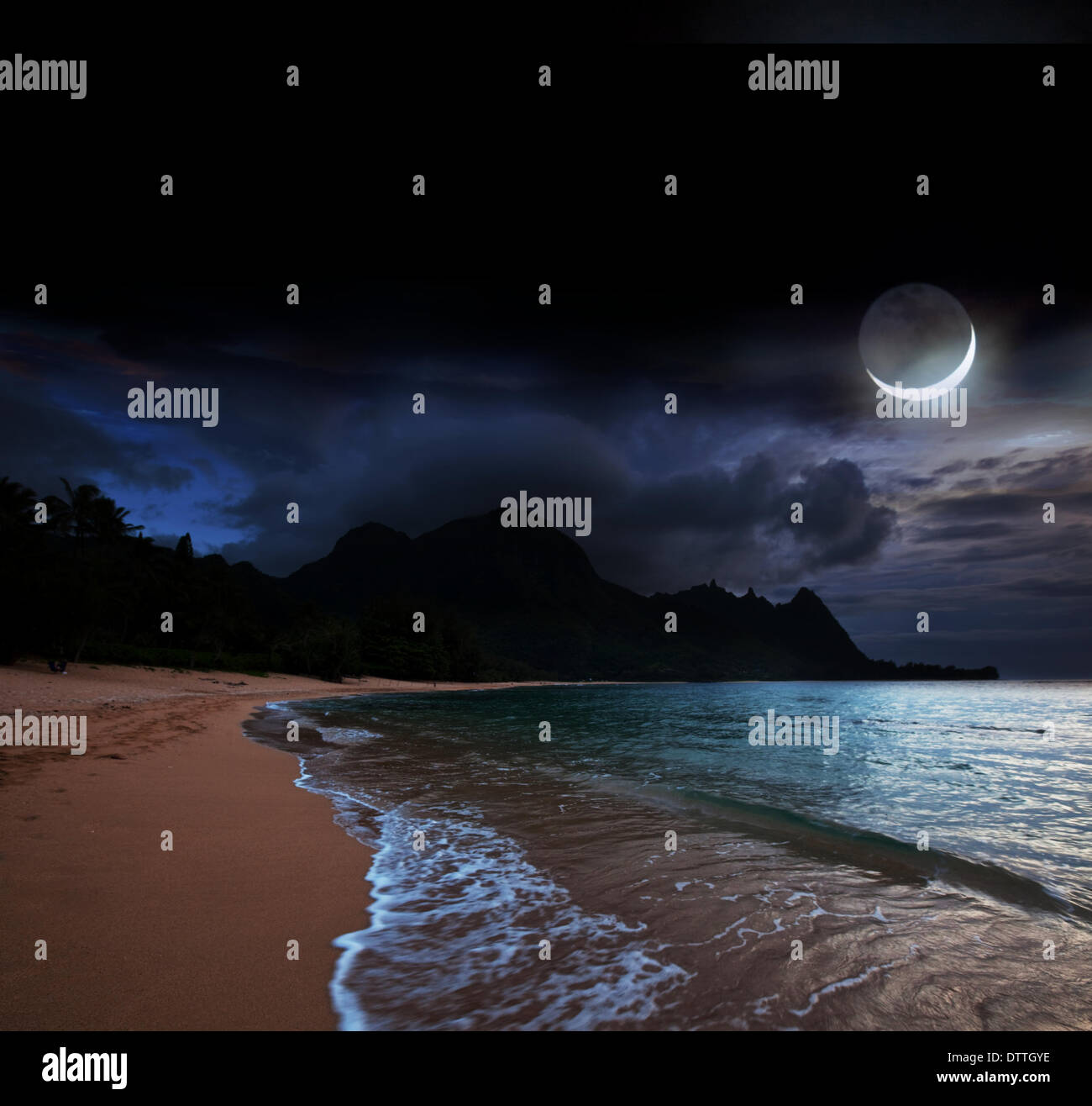 Soe evening hi-res stock photography and images - Alamy