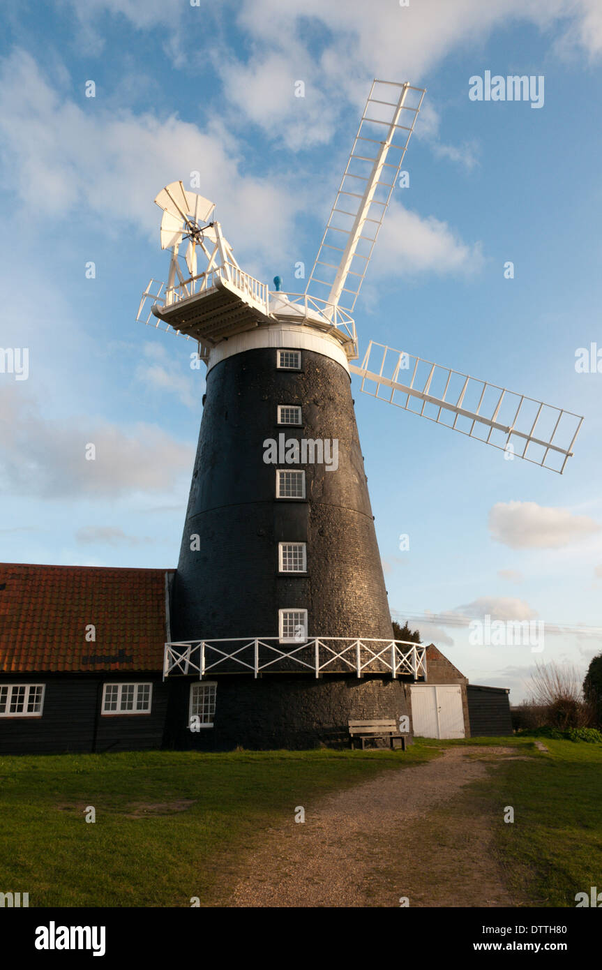 Burnham overy tower windmill hi-res stock photography and images - Alamy