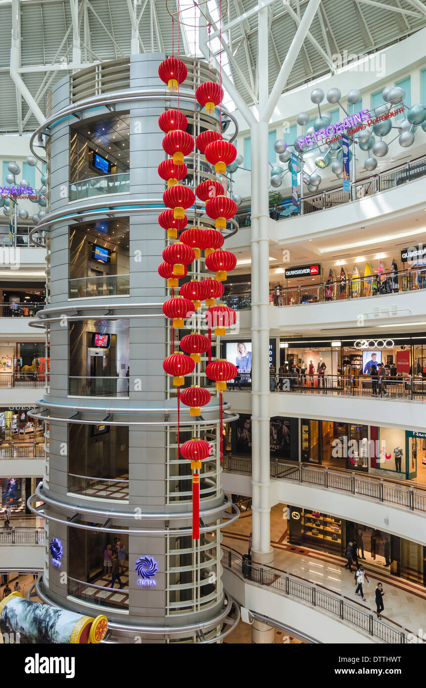 Klcc shopping mall hi-res stock photography and images - Alamy