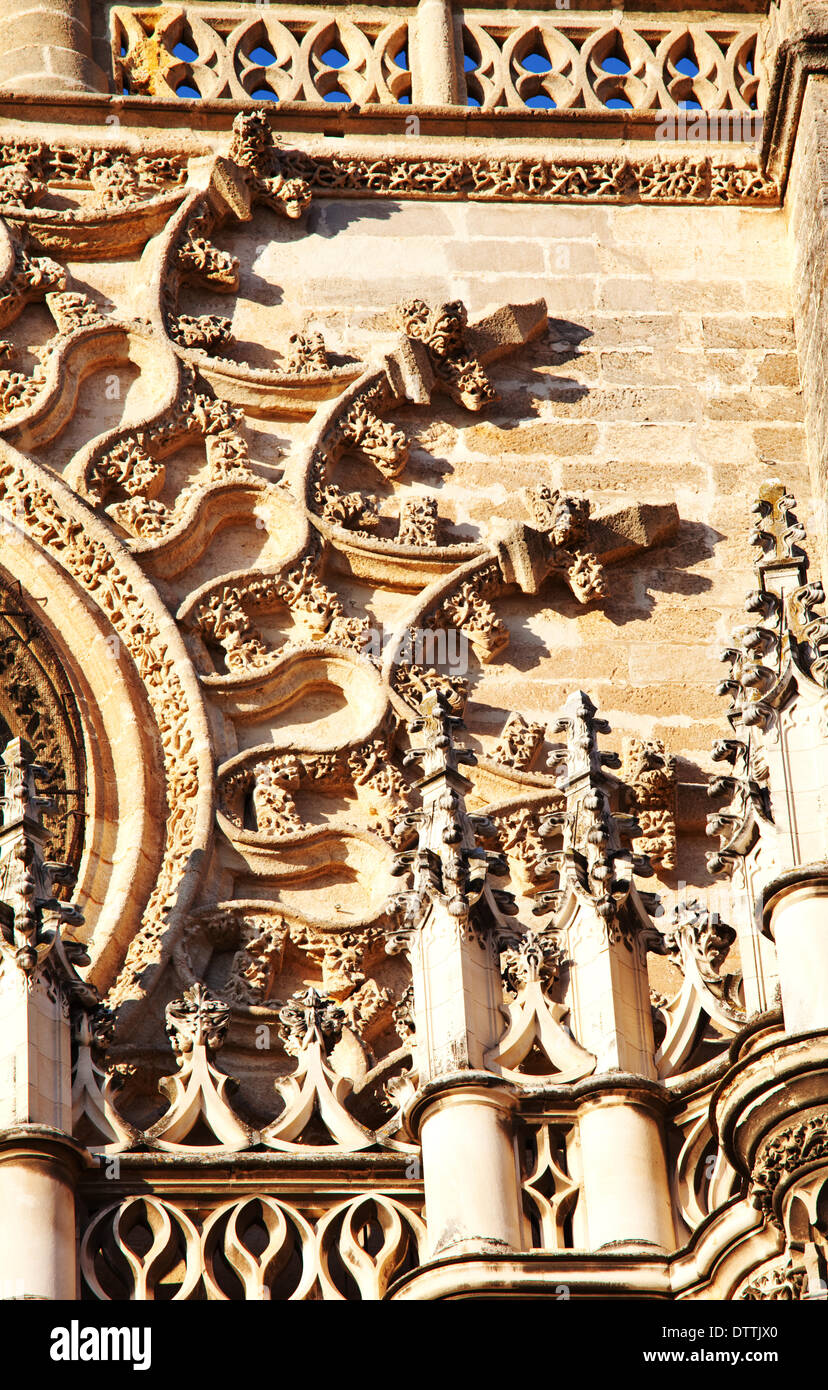 Mudejar decor hi-res stock photography and images - Alamy