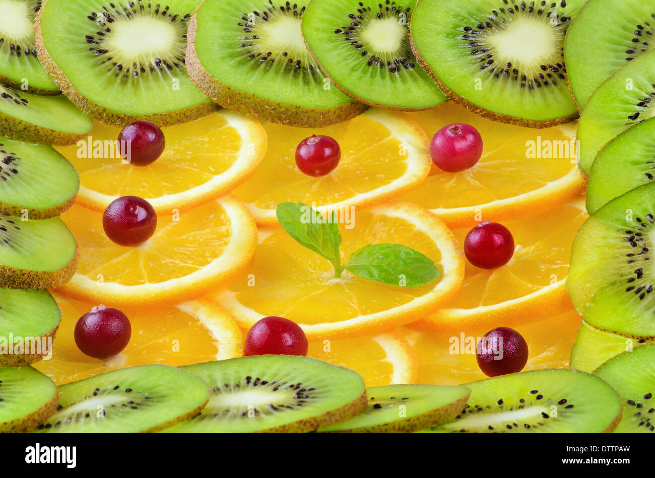 Fruits comestibles hi-res stock photography and images - Alamy