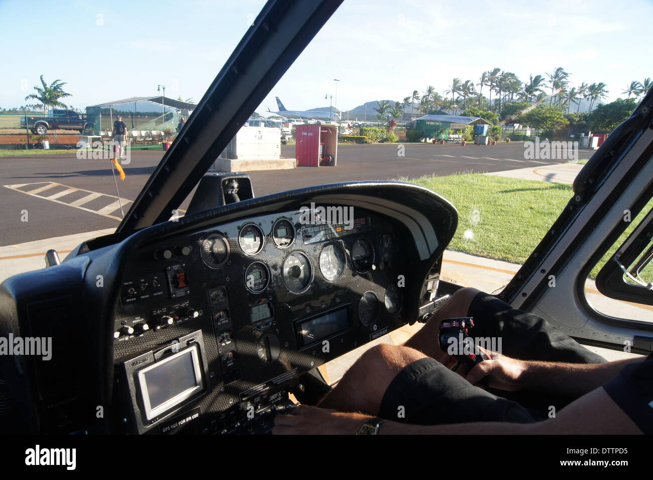 Helicopter cockpit tour hi-res stock photography and images - Alamy