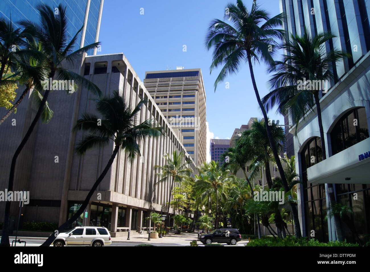 King street in honolulu hi-res stock photography and images - Alamy