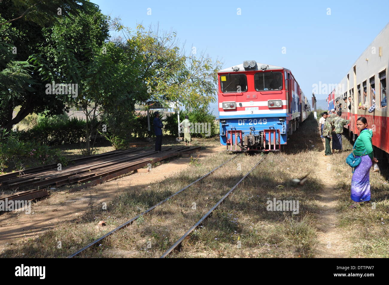burmese train station Stock Photo - Alamy