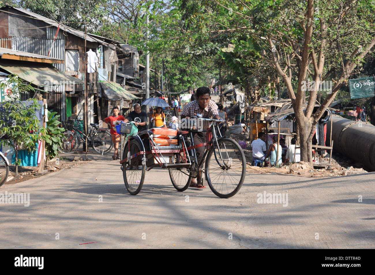 Rickshaw cyclist hi-res stock photography and images - Alamy