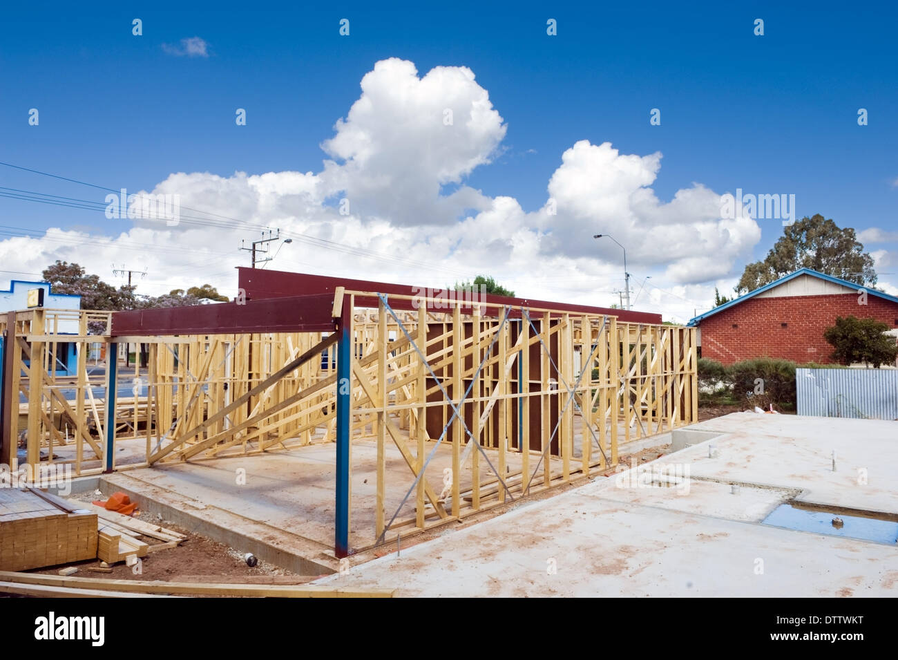 New home construction framing Stock Photo - Alamy
