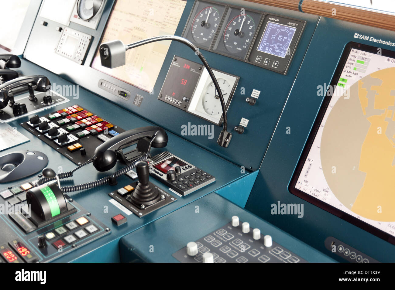 Ship bridge instruments hi-res stock photography and images - Alamy