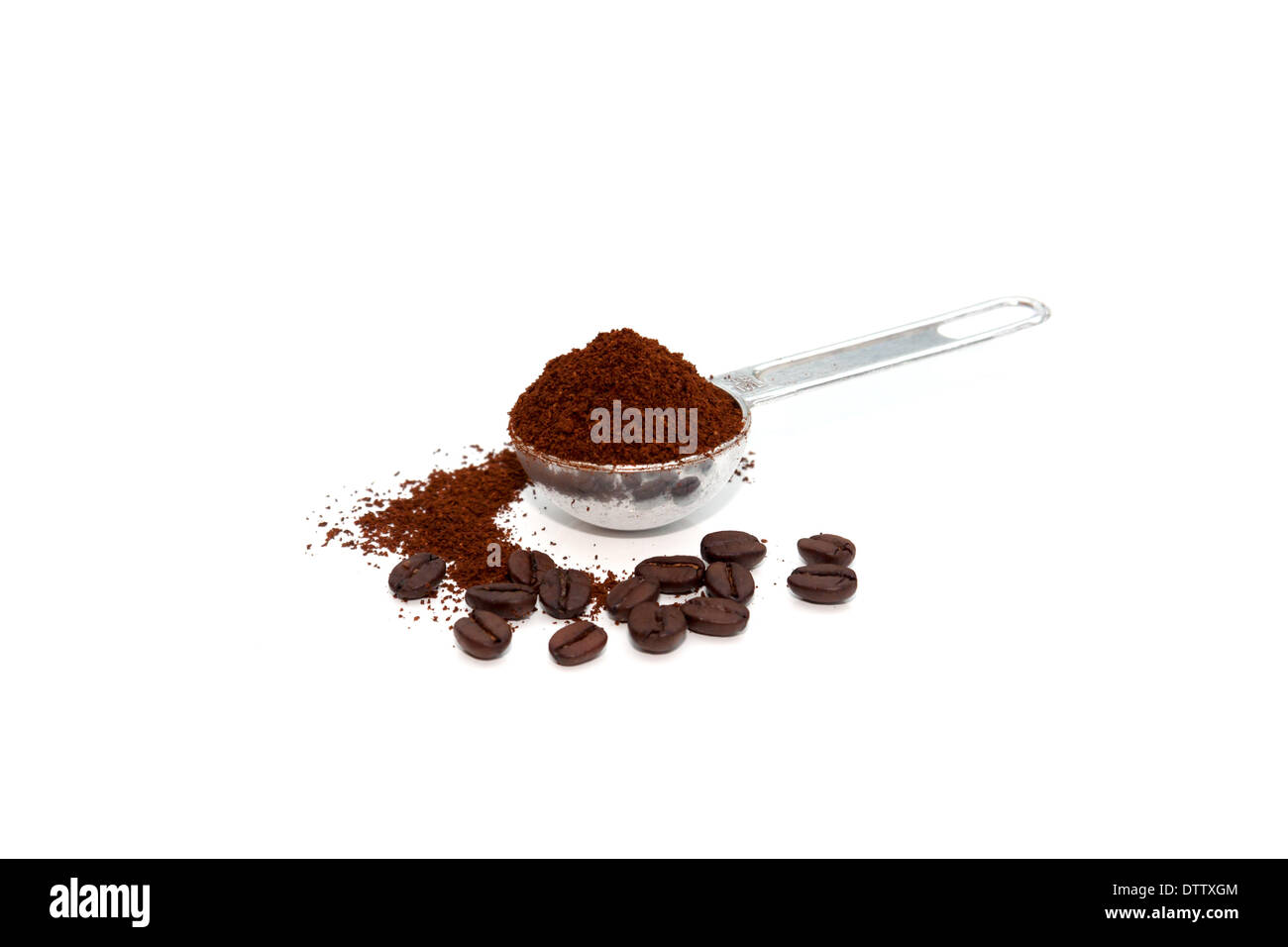 Coffee beans and grounded coffee Stock Photo - Alamy