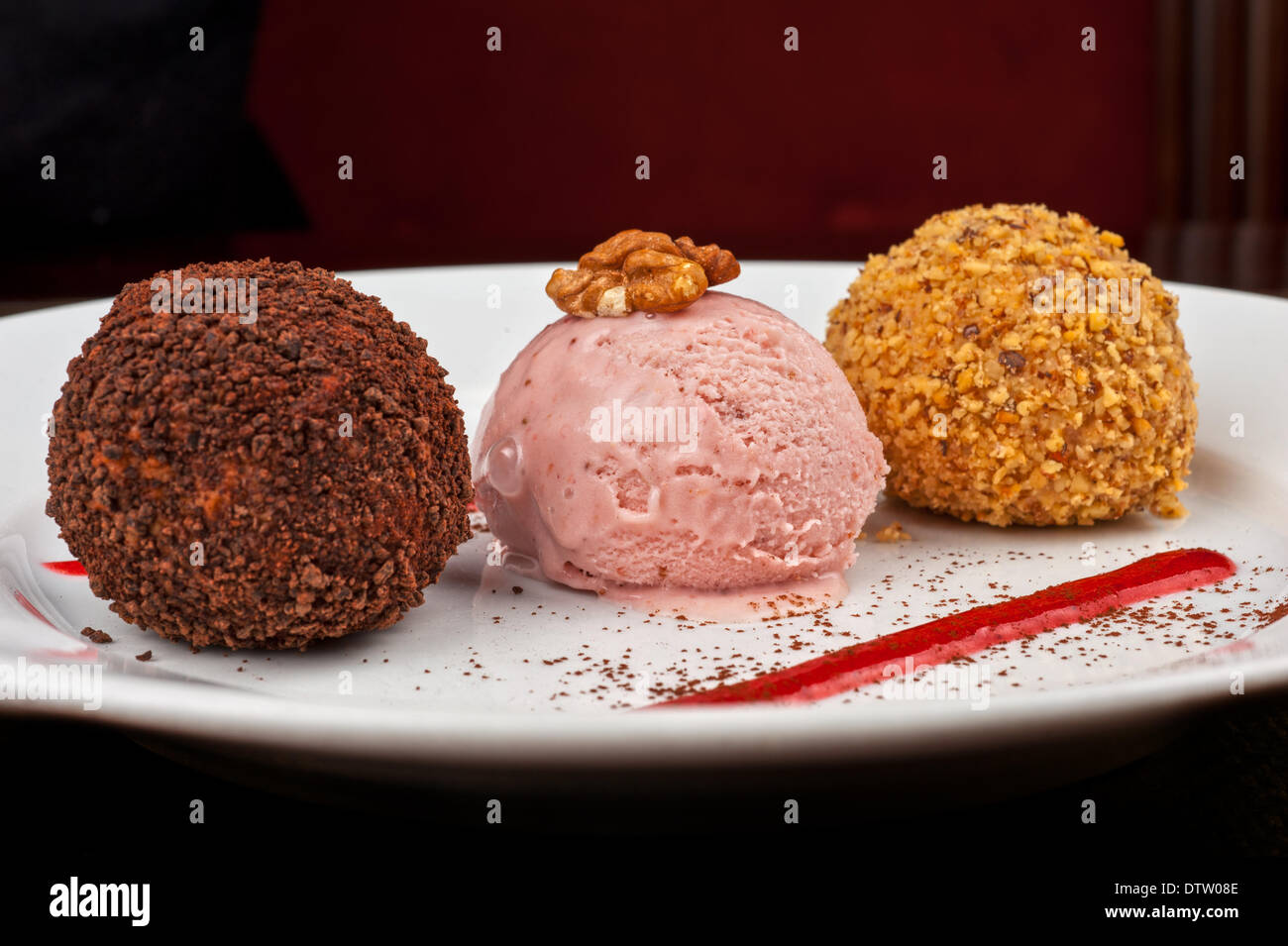 ice cream desserts Stock Photo - Alamy