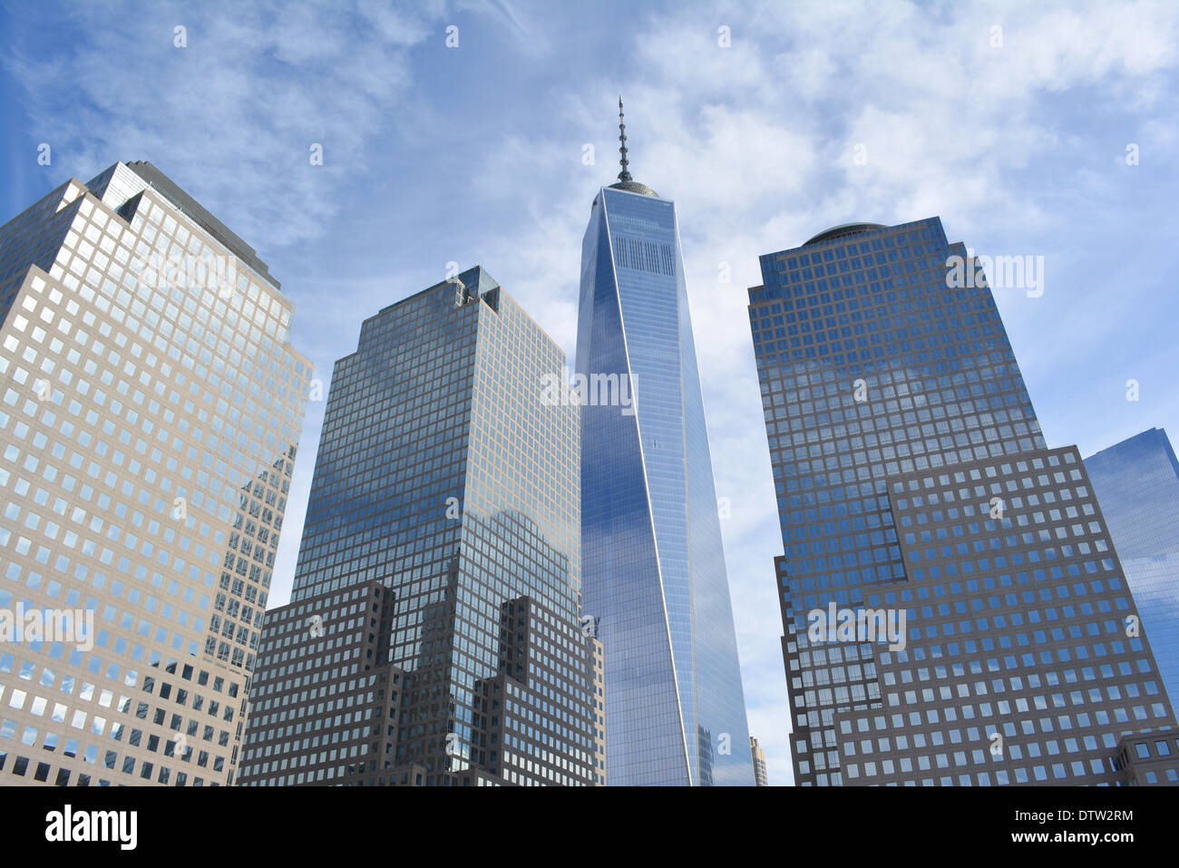 Lower Manhattan skyline including World Trade Center Tower One and ...