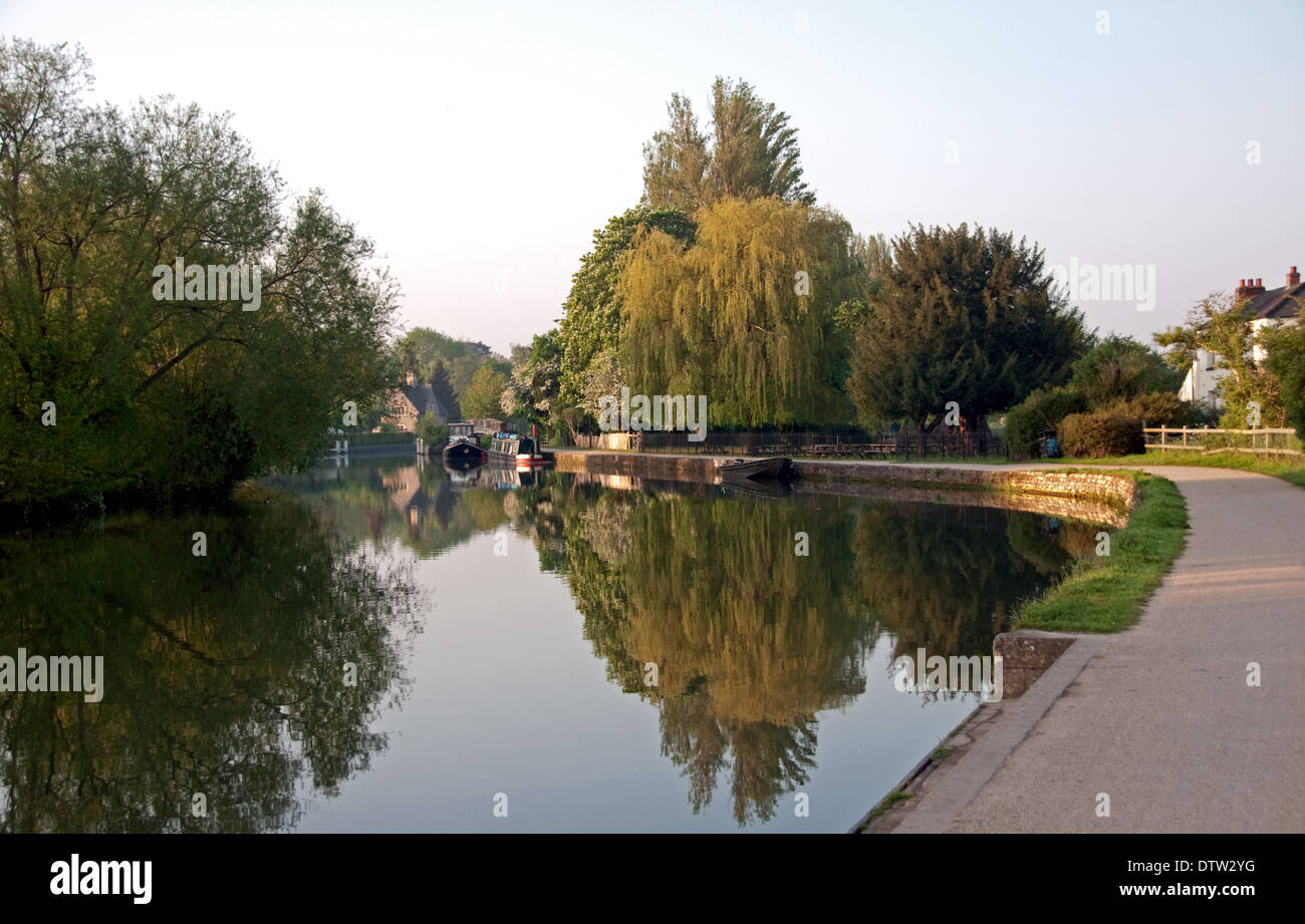 Iffley lock and river thames hi-res stock photography and images - Alamy