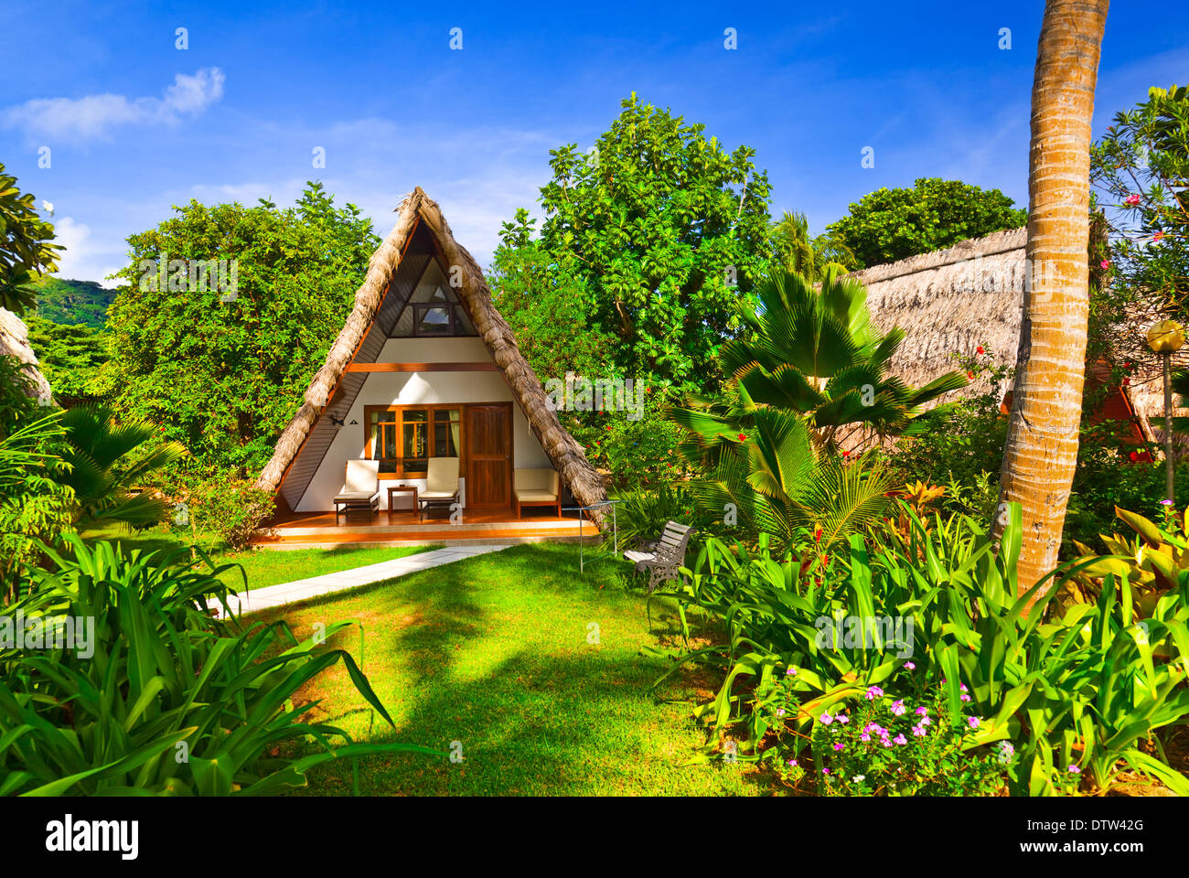 Triangle house exterior hi-res stock photography and images - Alamy